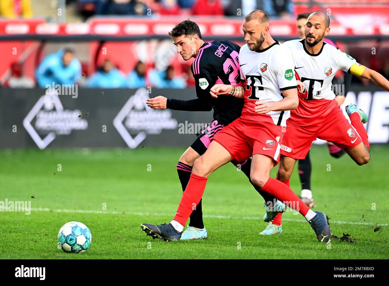UTRECHT - Santiago Gimenez, Mike van den Hoorn, Mark van der Maarel during the Dutch premier ...