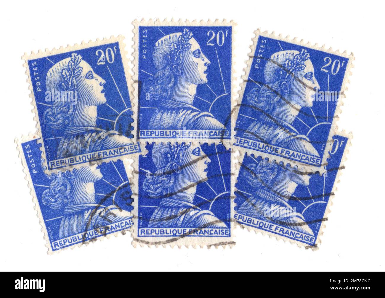 Postage stamp france hi-res stock photography and images - Alamy