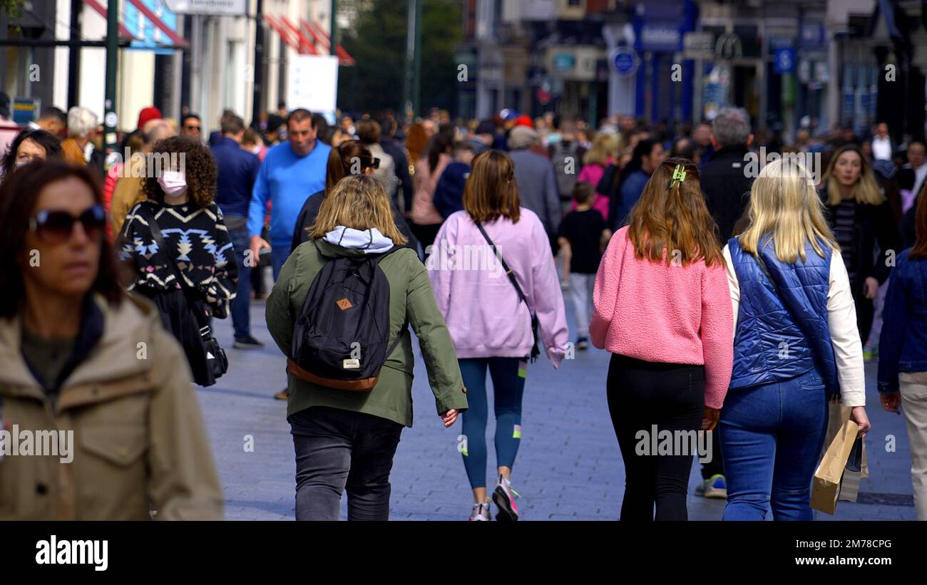 Crowd of people walking through a busy pedestrian zone - Grafton Street ...