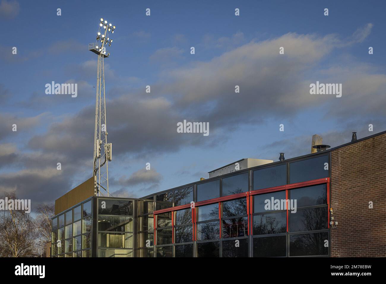 ROTTERDAM - 08-01-2023. Excelsior - Groningen, Van Donge & De Roo ...