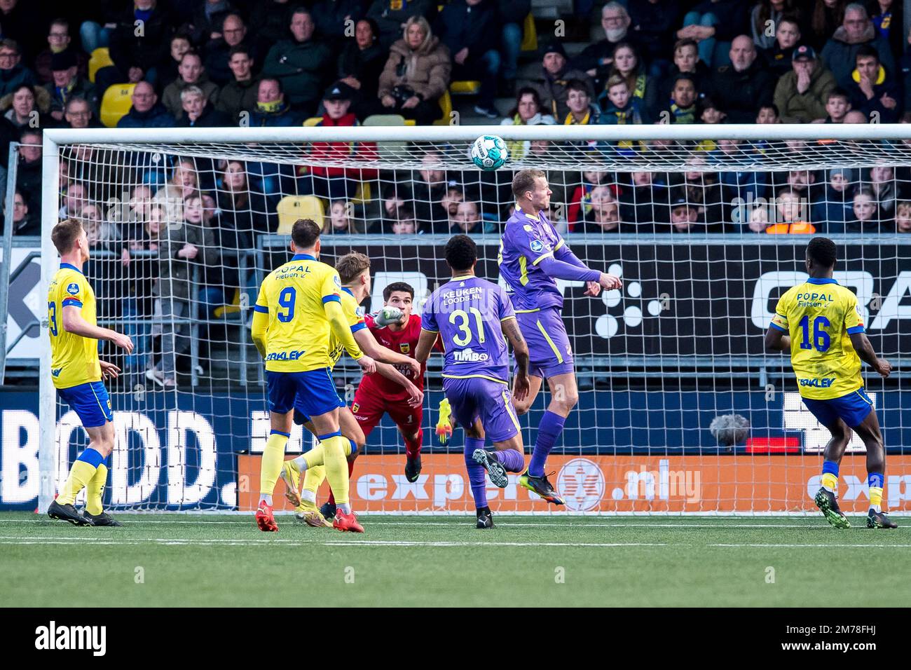 LEEUWARDEN - (m) Henk Veerman of FC Volendam scores the 0-3 during the ...