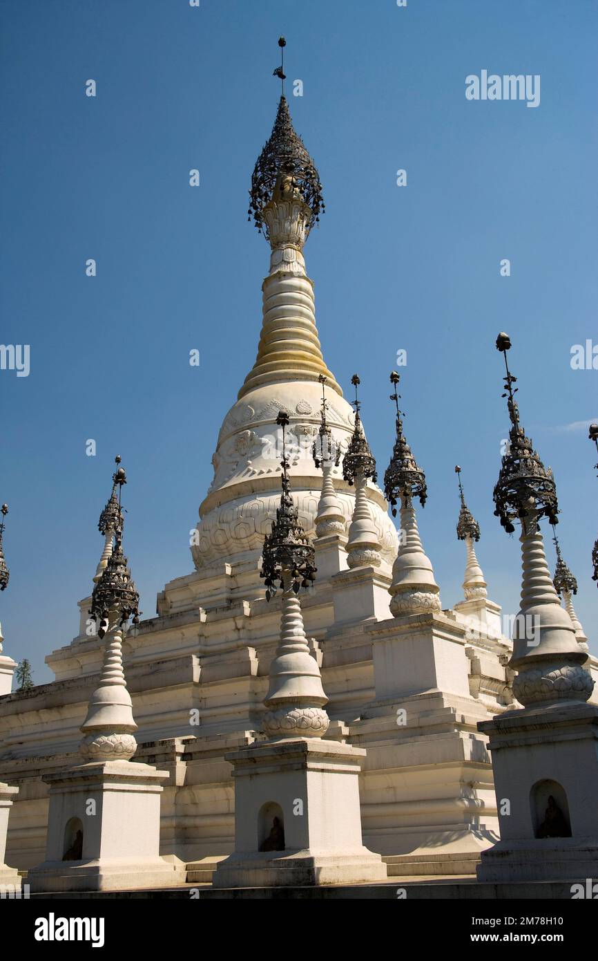 Yunnan,Yunnan Minzu Garden Stock Photo - Alamy