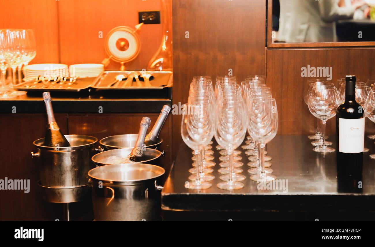 adult, alcohol, alcoholic, apartment, bar, beverage, booze, celebration ...