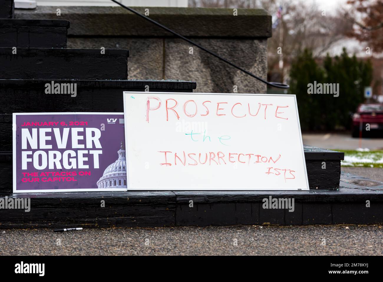 Never forget the attacks on our capitol hi-res stock photography and ...