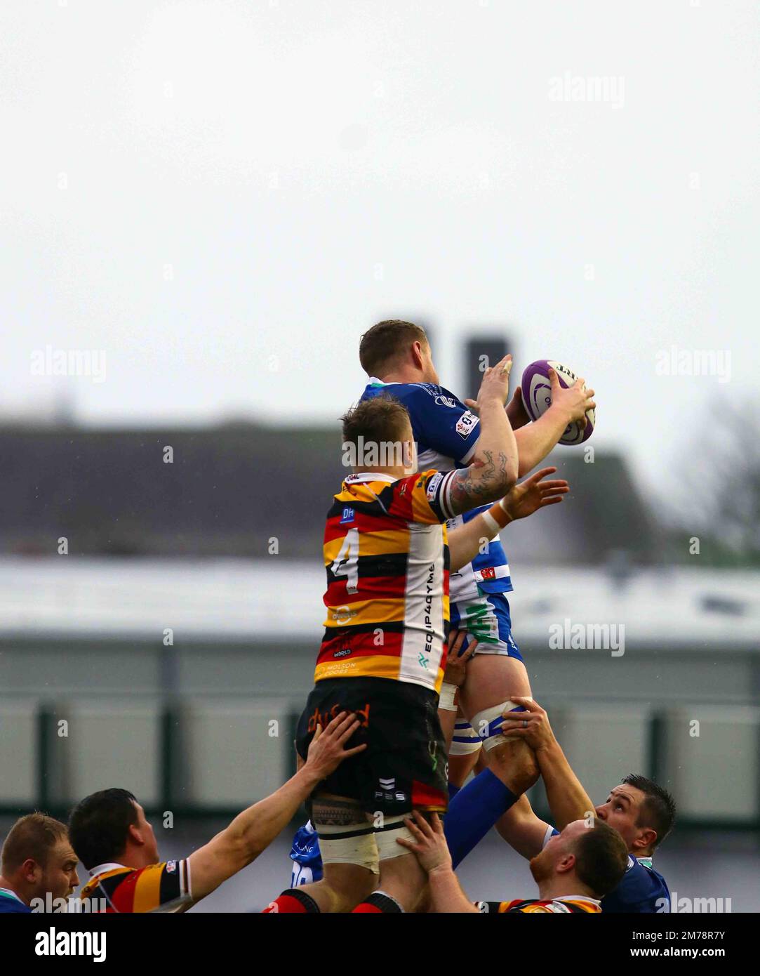 Bridgend ravens rfc hi-res stock photography and images - Alamy