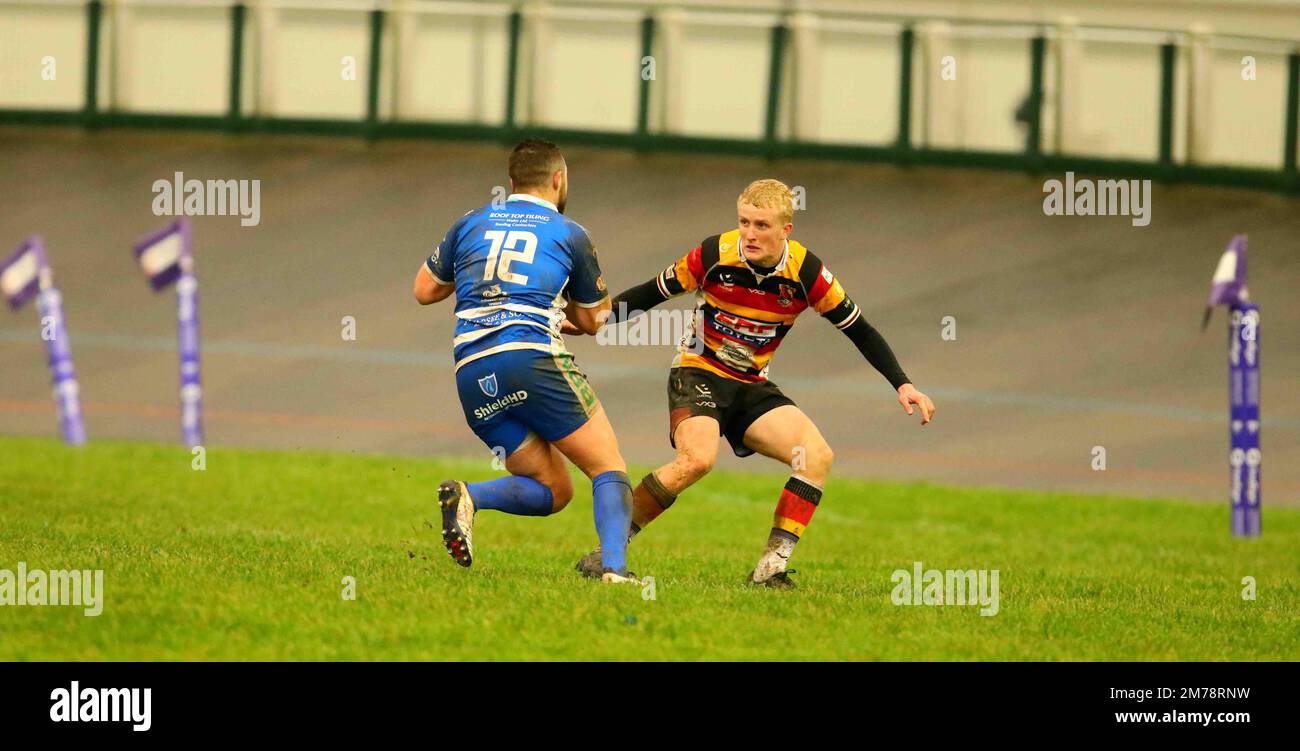 Bridgend ravens rfc hi-res stock photography and images - Alamy