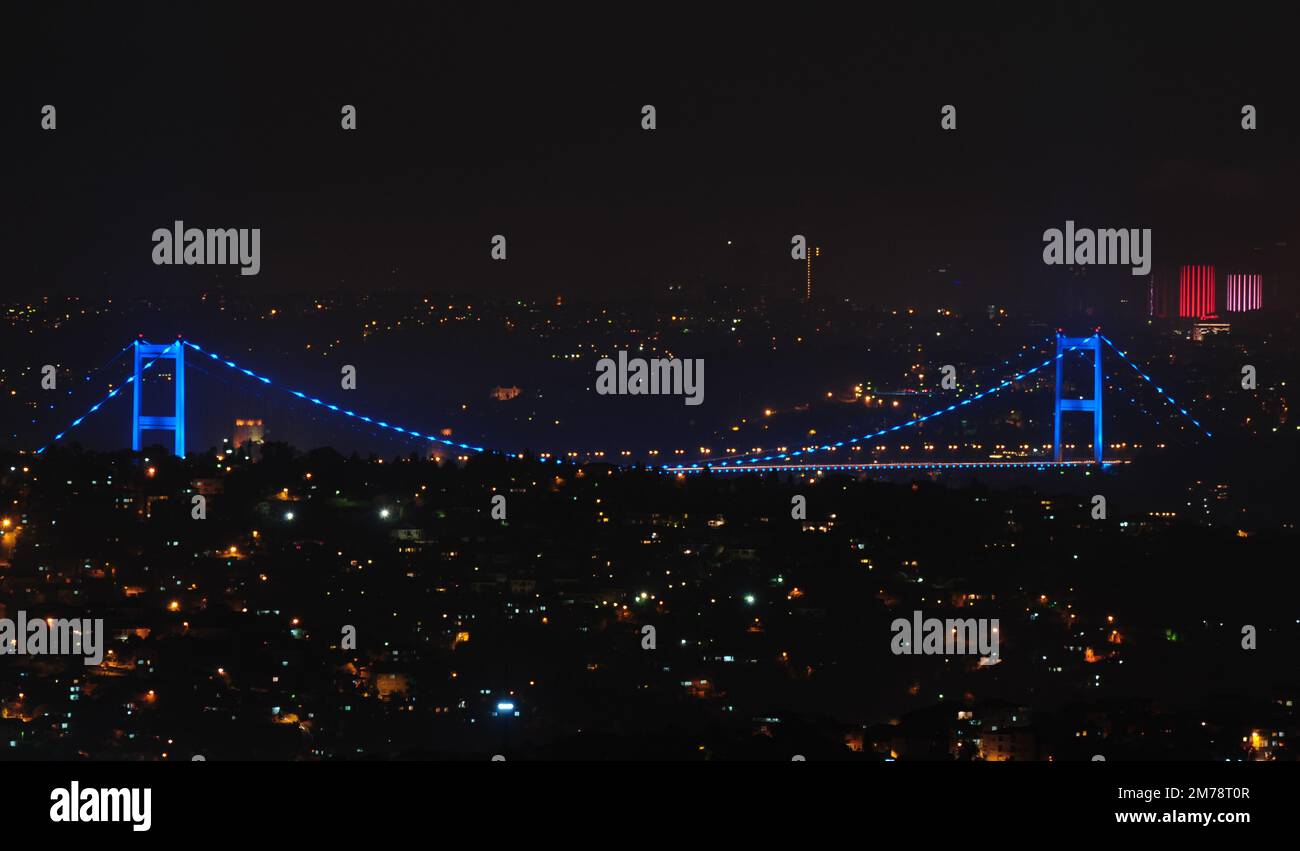 Bridges structure in silhouette hi-res stock photography and images - Alamy