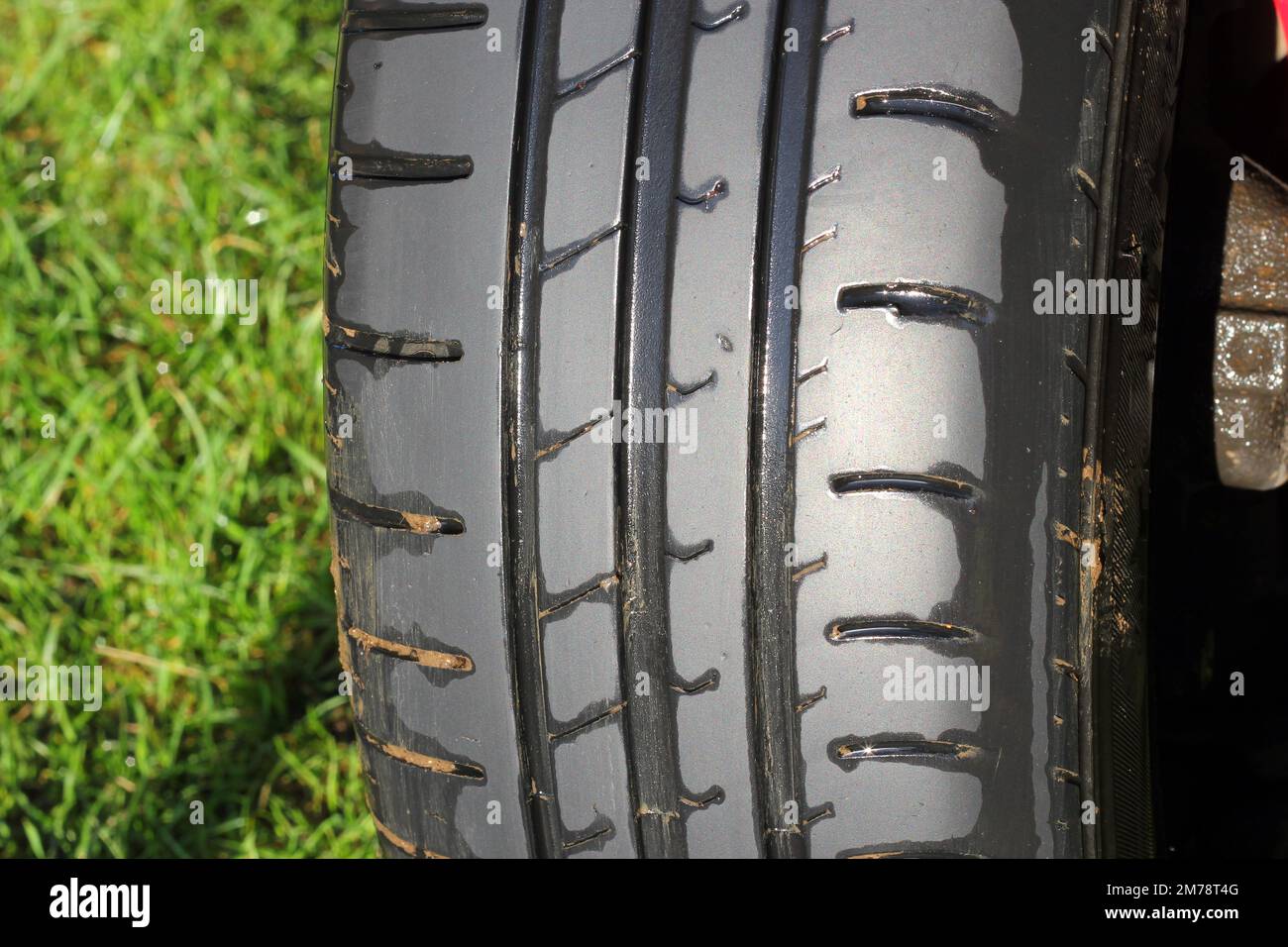 Vehicle tire hi-res stock photography and images - Alamy