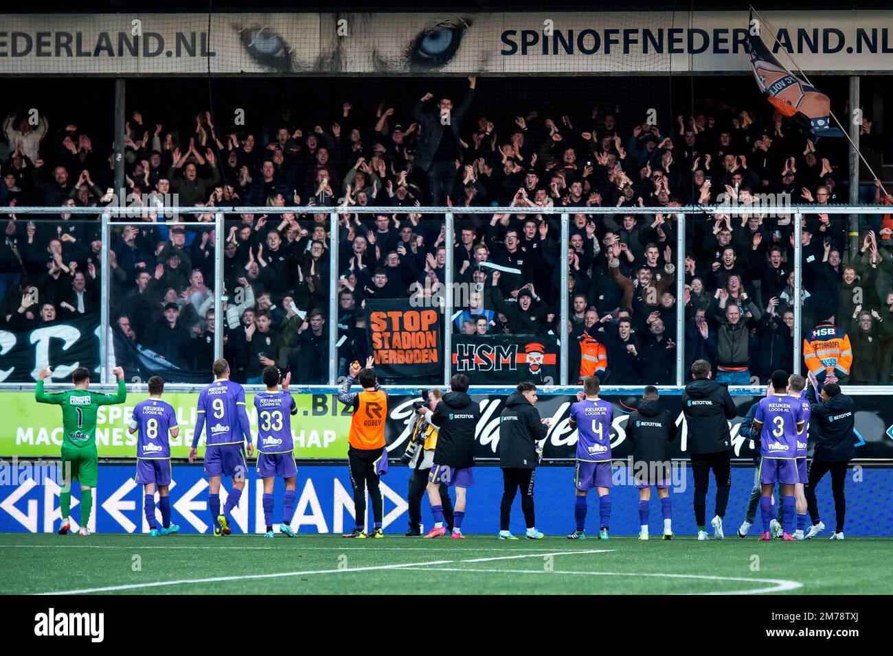 LEEUWARDEN - players of FC Volendam celebrate the victory with the fans ...