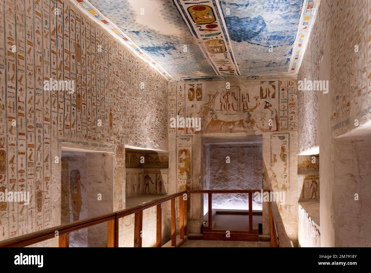 Travel in Egypt is like jumping back to the past Stock Photo - Alamy