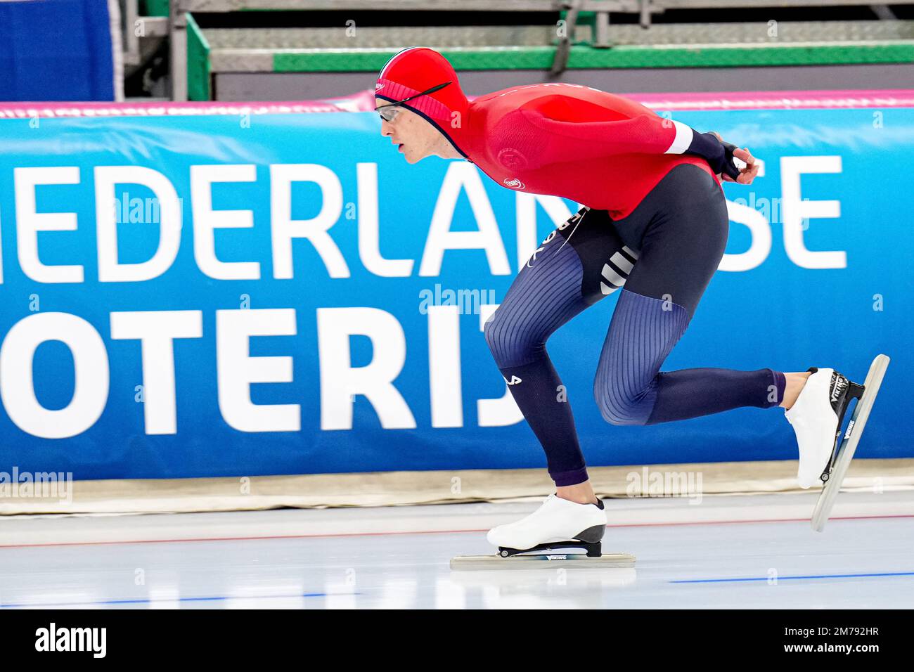 HAMAR, NORWAY - JANUARY 8: Sigurd Henriksen of Noway competing on the ...