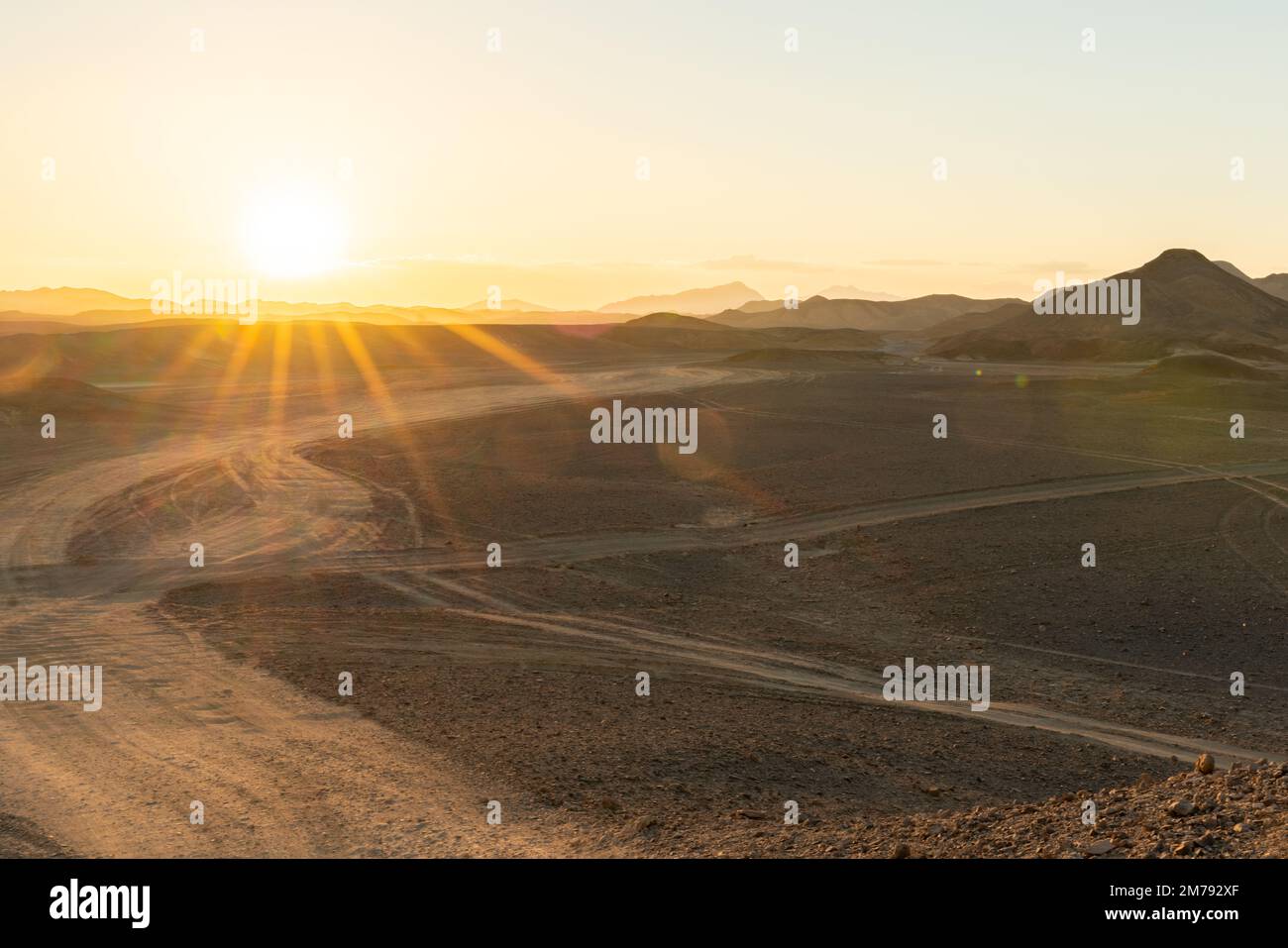 Wonderful sunset in the marsa alam desert in egypt Stock Photo - Alamy