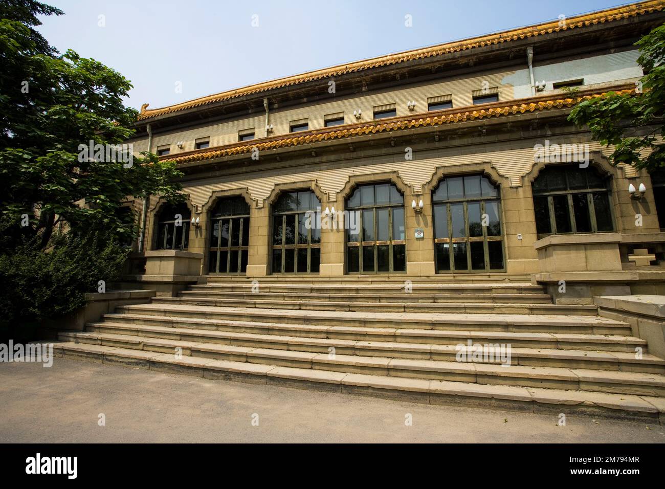 Manchukuo palace puppet manchurian palace hi-res stock photography and ...