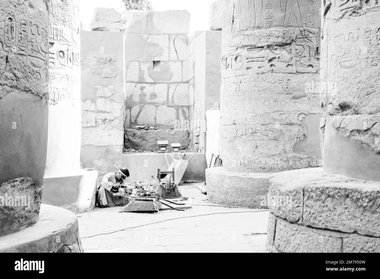 Magic column Black and White Stock Photos & Images - Alamy