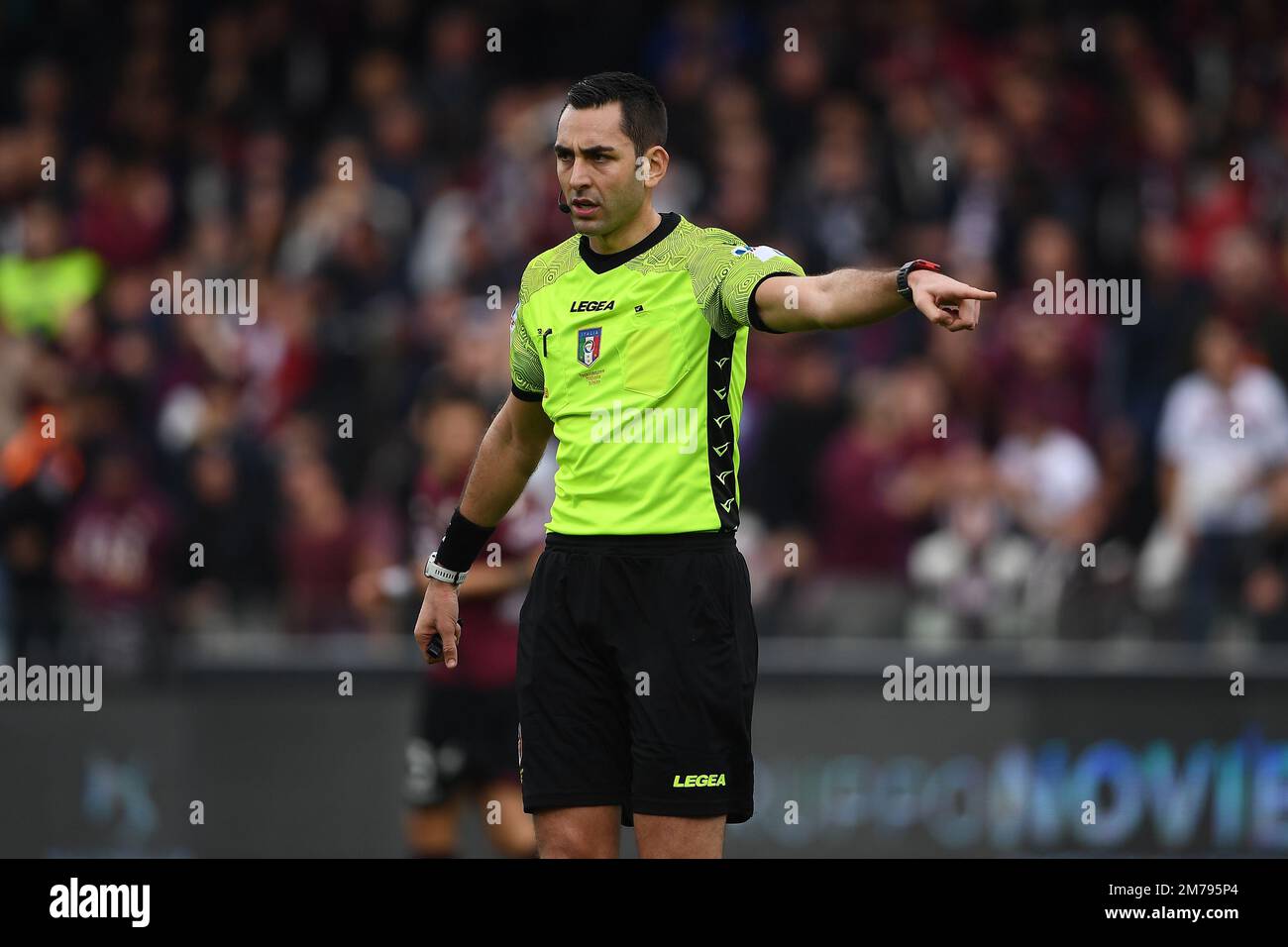SALERNO, ITALY - JANUARY, 08: Referee Andrea Colombo during the Serie A ...