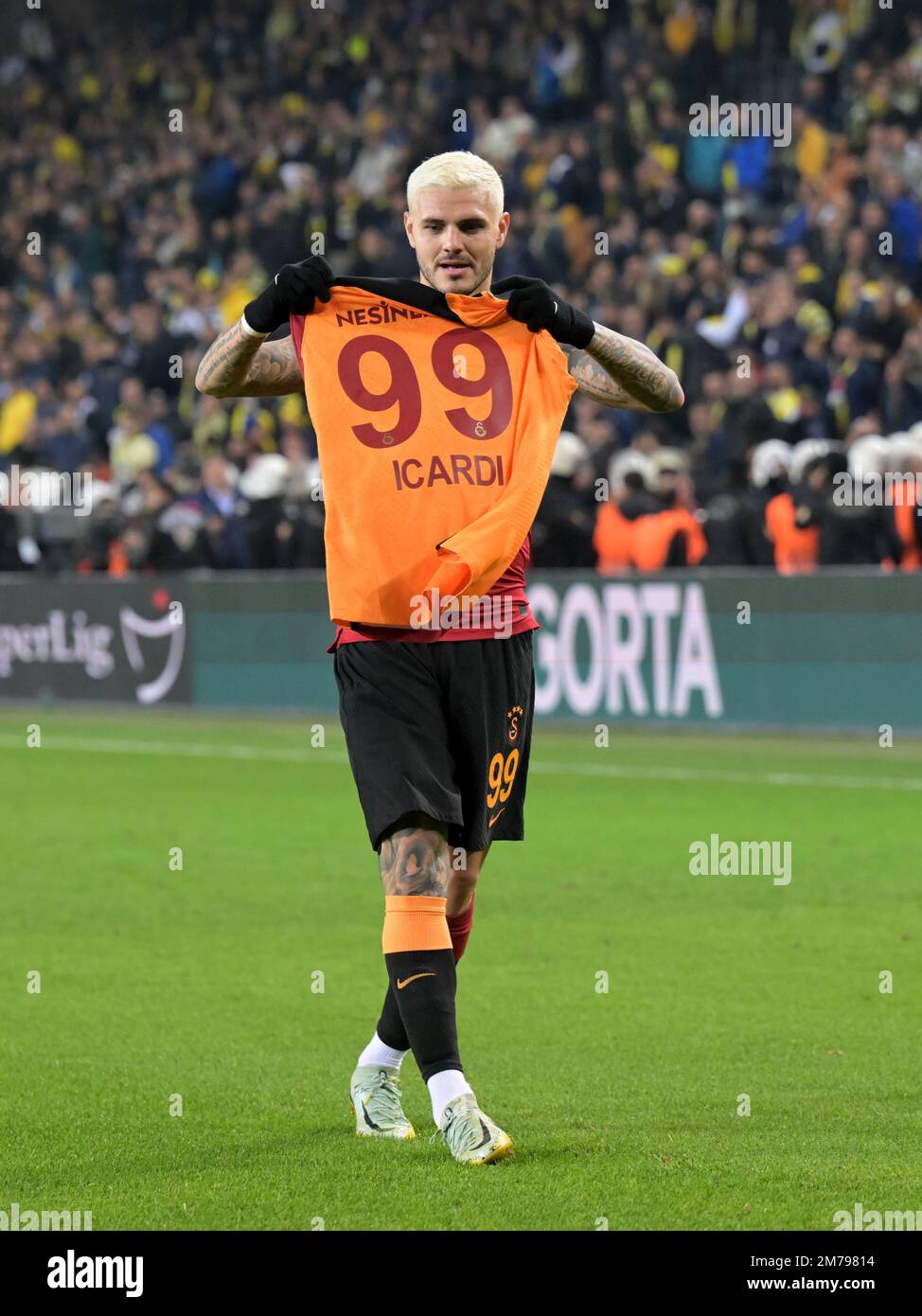 ISTANBUL - Mauro Icardi of Galatasaray AS celebrates his goal during ...