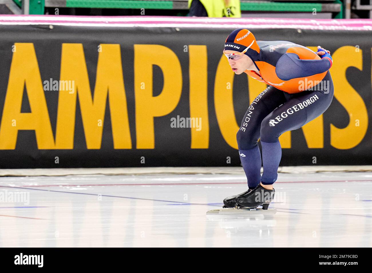 HAMAR, NORWAY - JANUARY 8: Marcel Bosker of The Netherlands competing ...