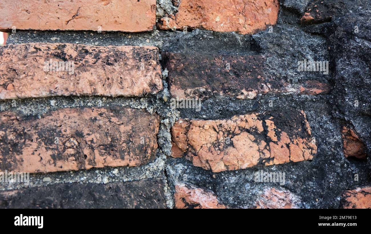 Real red brick wall texture hi-res stock photography and images - Alamy