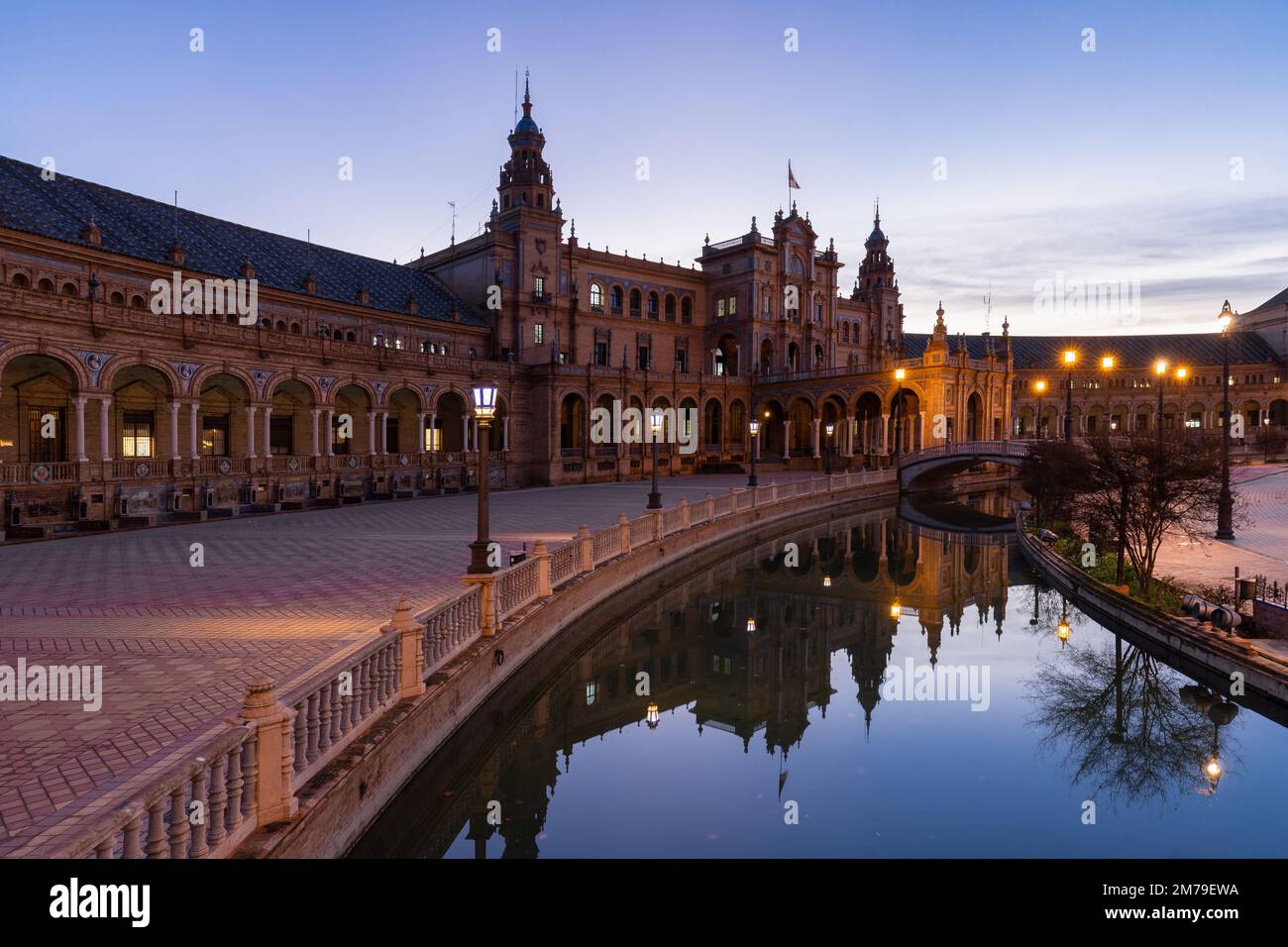 Seville tourism spot hi-res stock photography and images - Alamy
