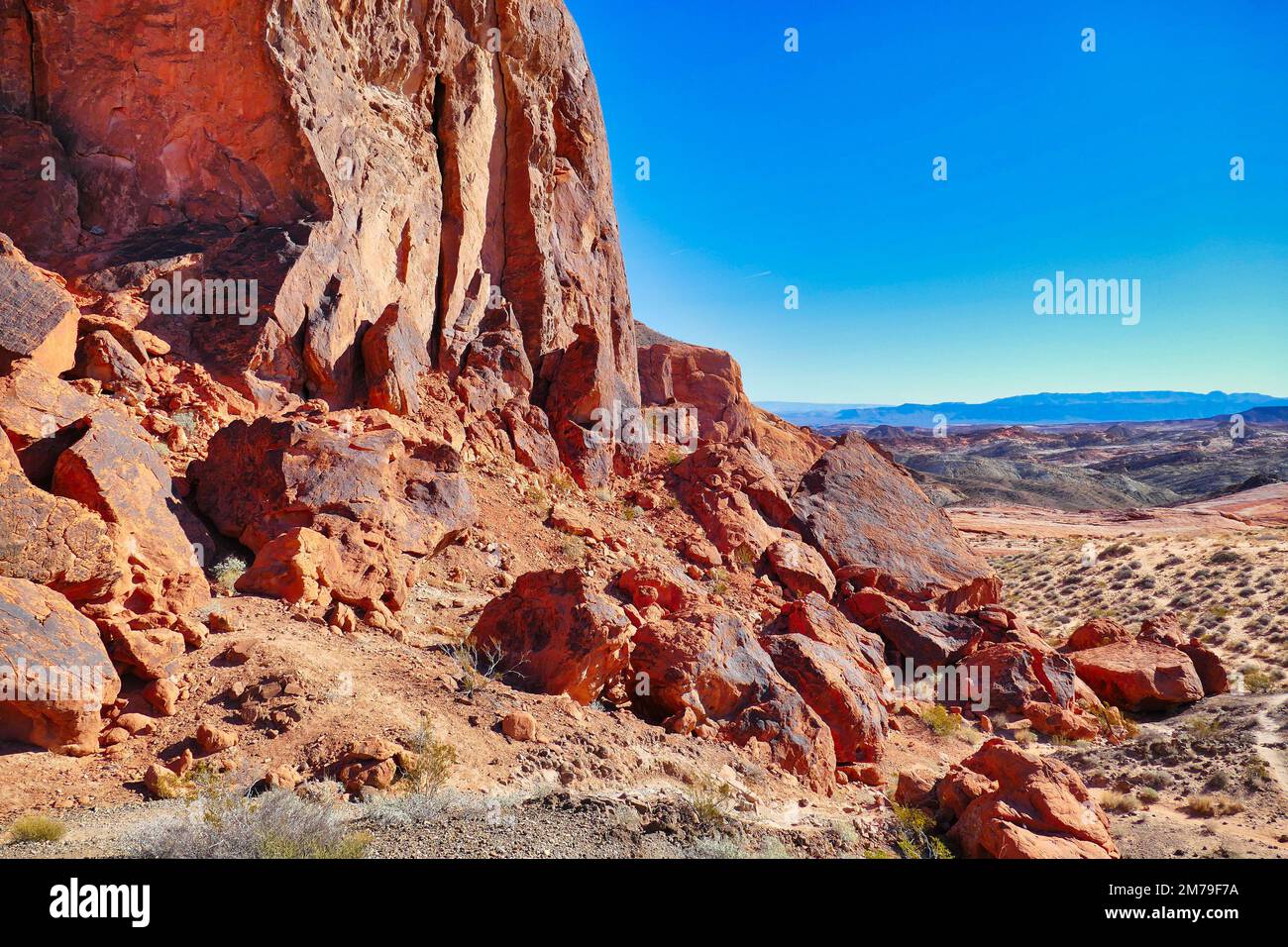 Heavily eroded red rocks in the arid desert of Valley of Fire State ...