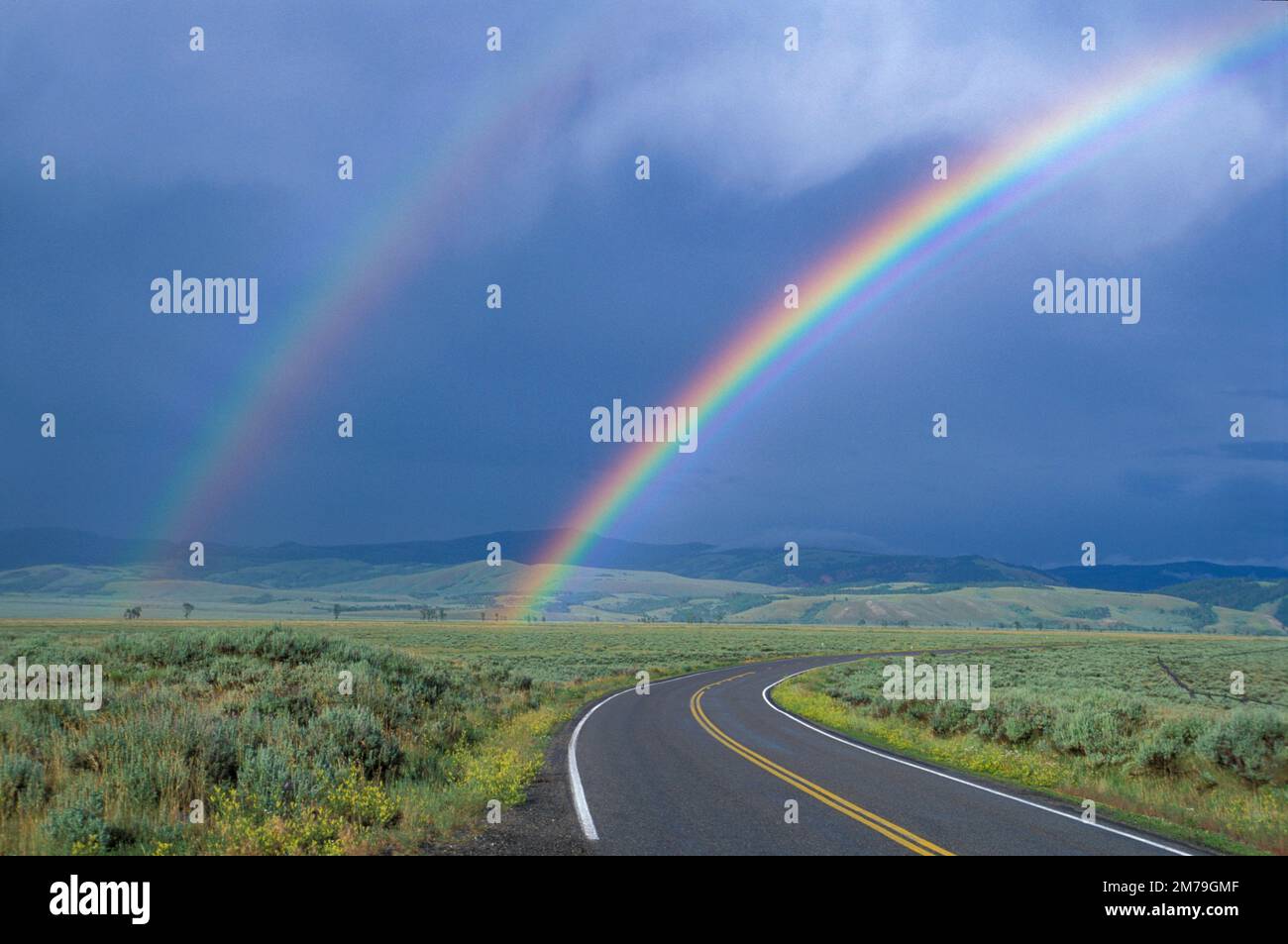 Open highway rainbow hi-res stock photography and images - Alamy