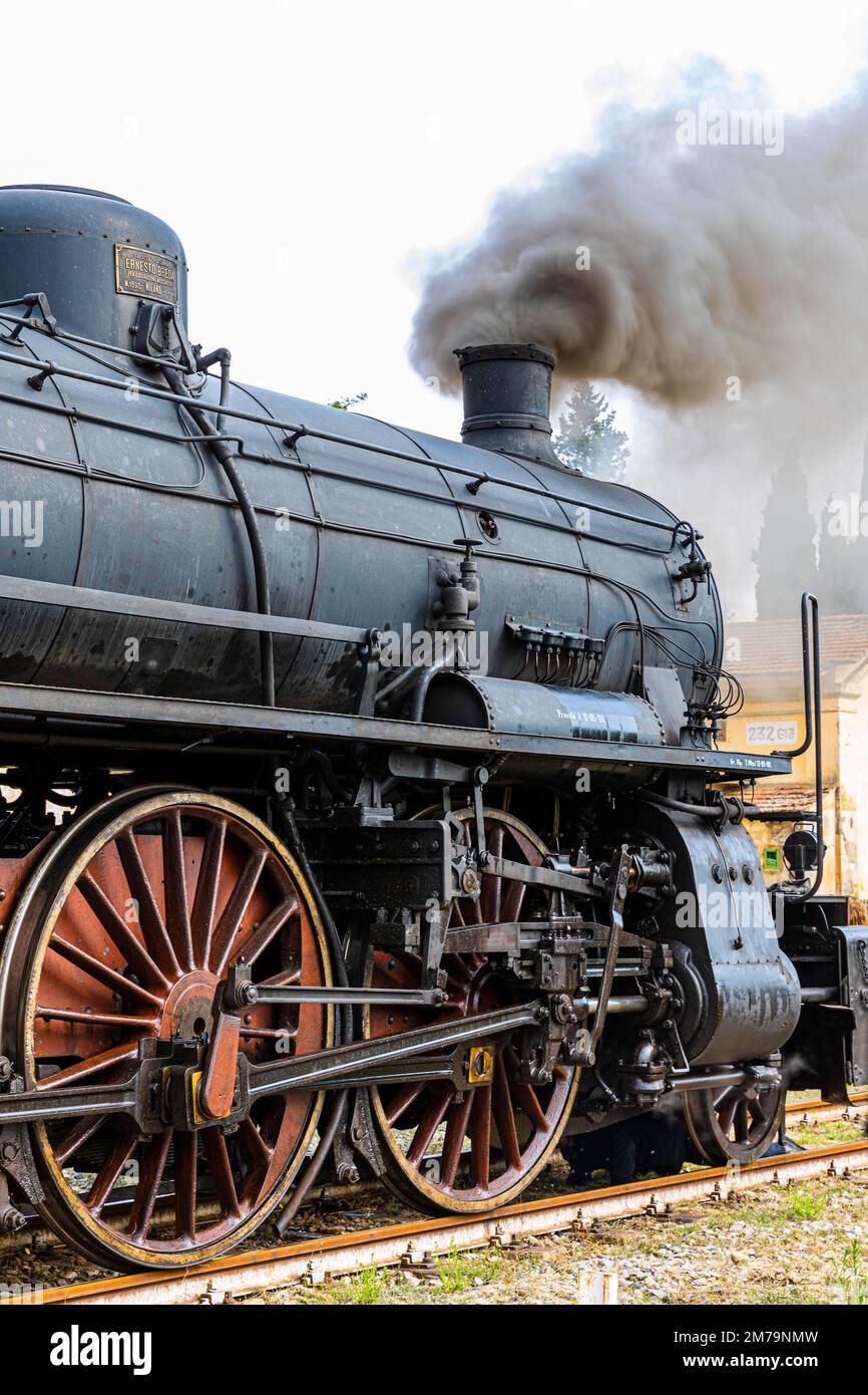 Historic steam locomotive, Treno Natura, Val dOrcia, Tuscany, Italy ...