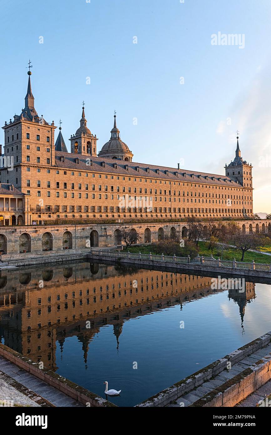 Real monasterio san lorenzo del escorial hi-res stock photography and ...