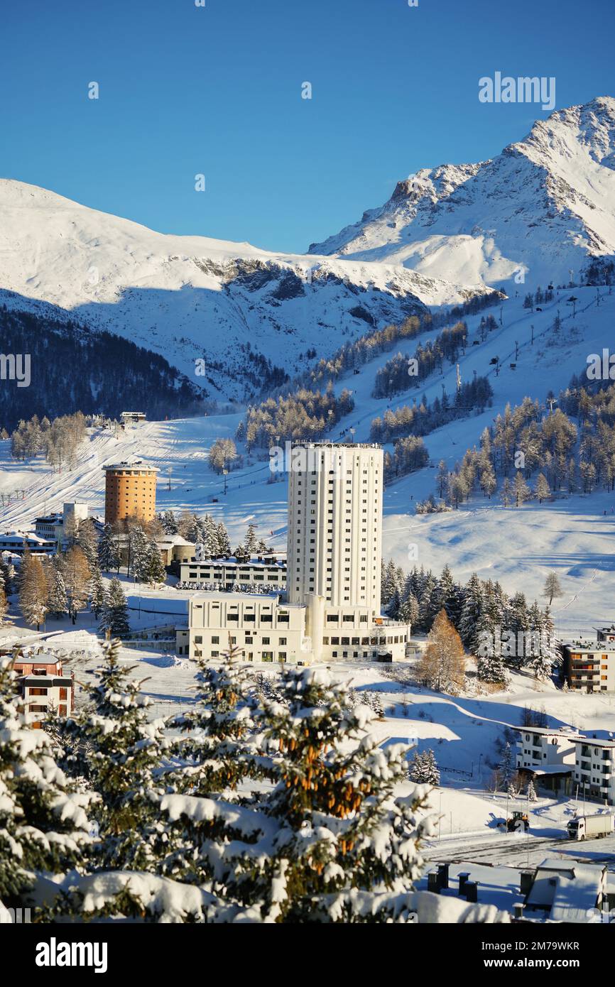 Via lattes ski pass hi-res stock photography and images - Alamy