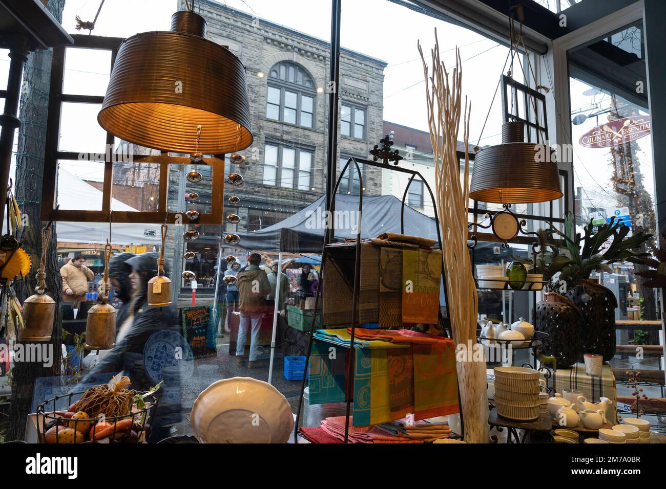 Ballard farmer’s market seattle hi-res stock photography and images - Alamy