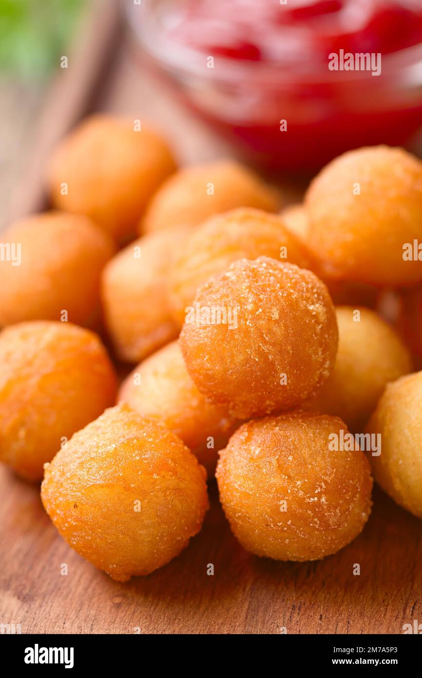 Croquettes de pommes de terre hi-res stock photography and images - Alamy