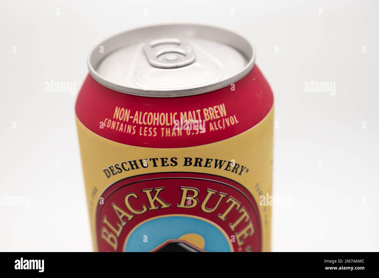 A can of non-alcoholic beer by Deschutes Brewery Stock Photo - Alamy