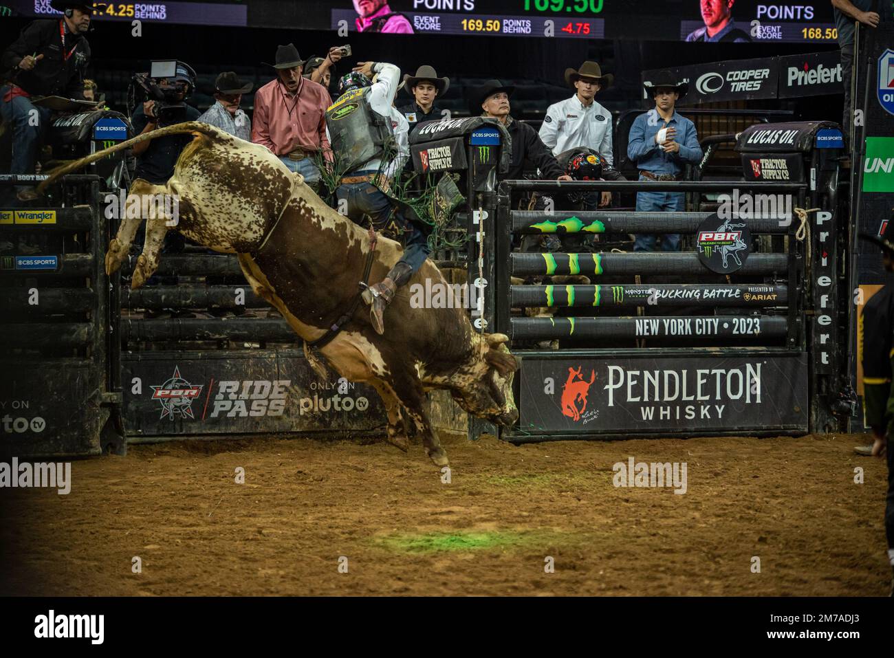 NEW YORK, NY - JANUARY 7: Dalton Kasel makes a winning 88.5 point ride ...