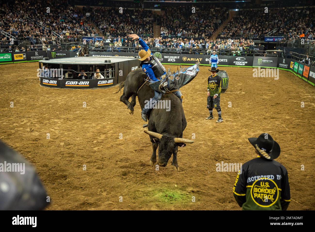 NEW YORK, NY - JANUARY 7: Eduardo Silva makes an 86 point ride in the ...