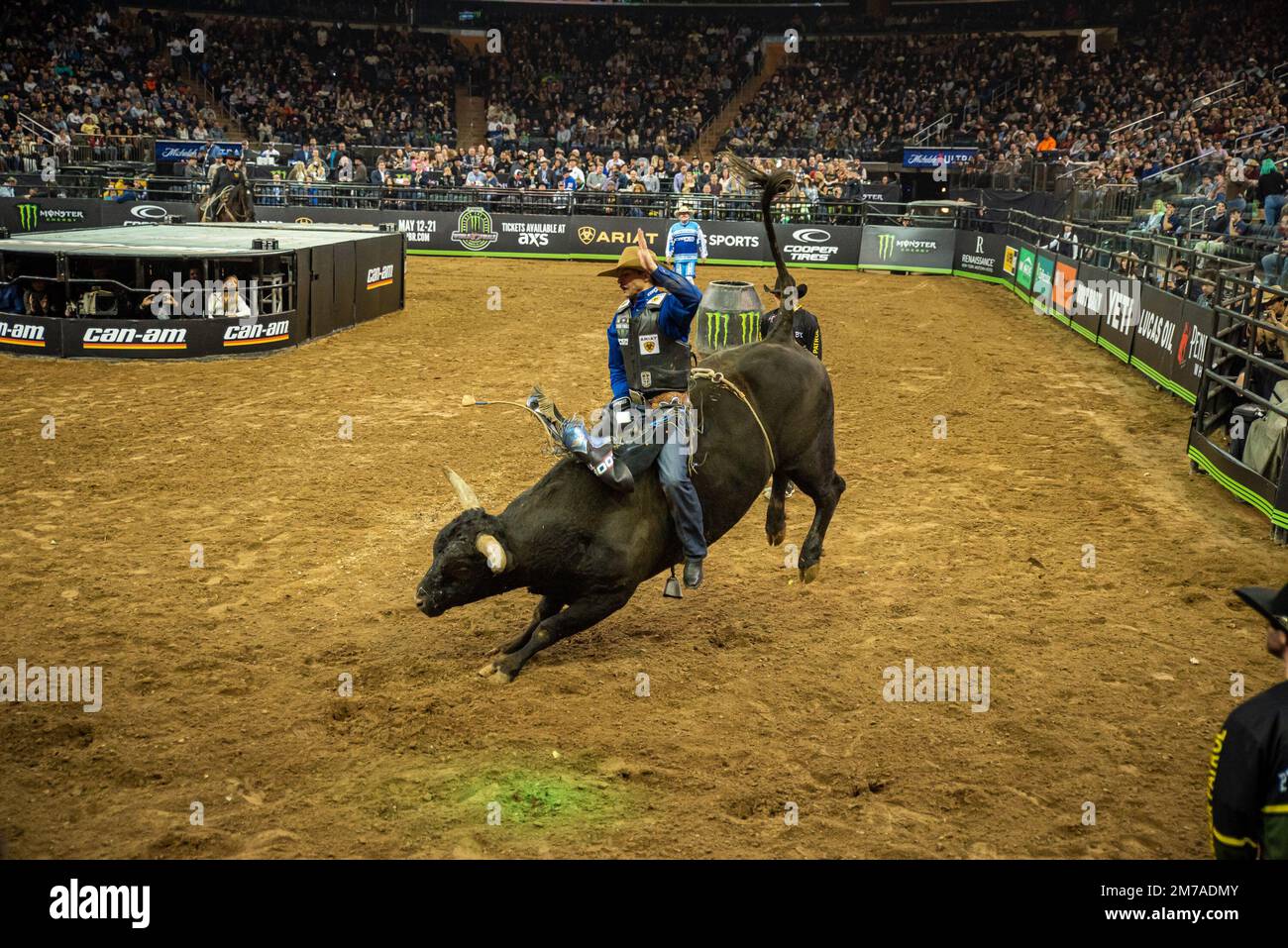 NEW YORK, NY - JANUARY 7: Eduardo Silva makes an 86 point ride in the ...