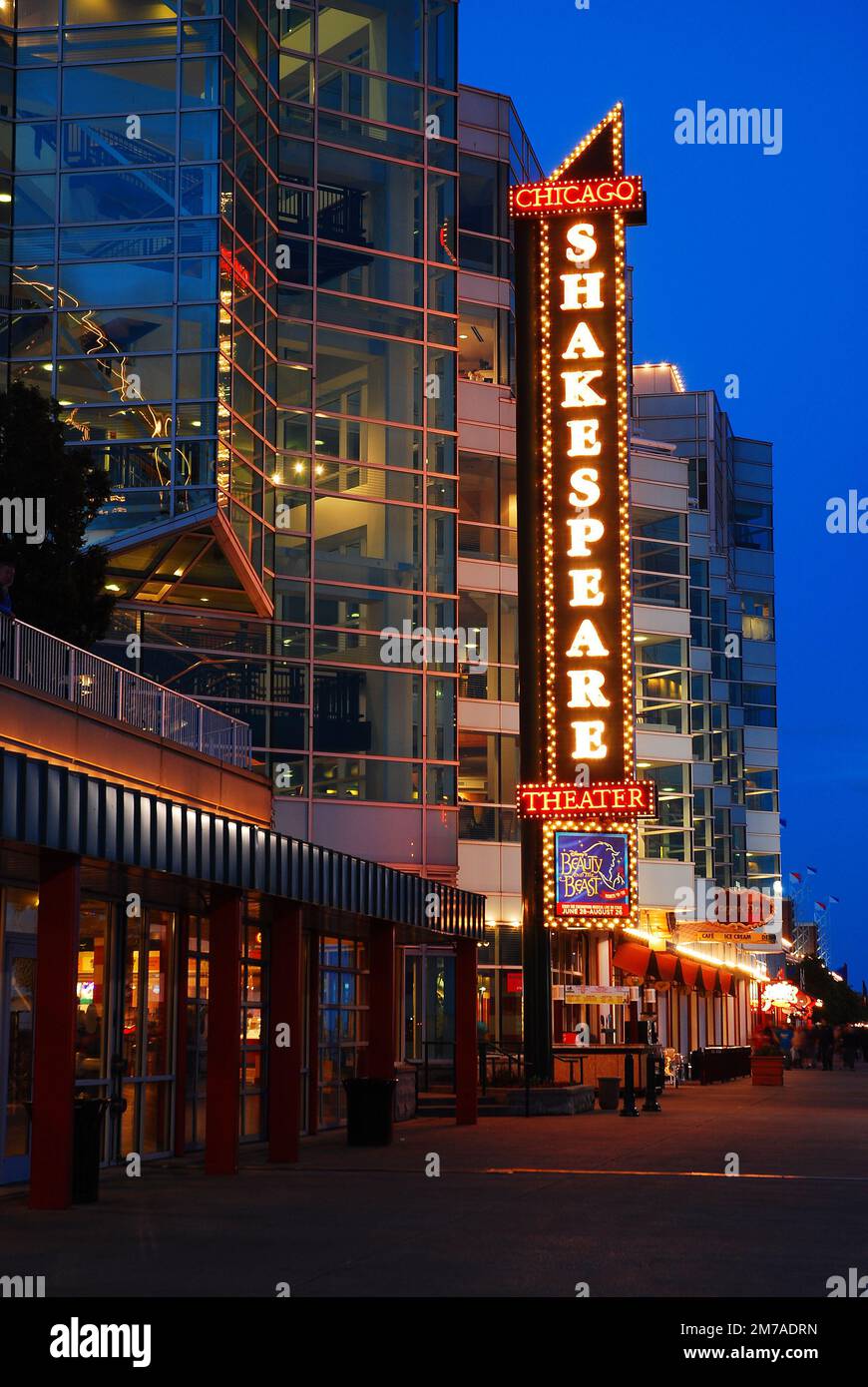 Shakespeare of the north hi-res stock photography and images - Alamy