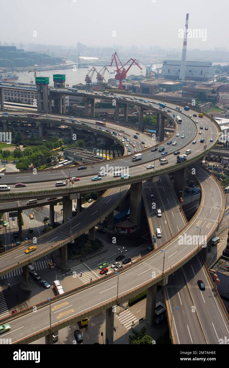 Shanghai,the Nanpu Bridge Stock Photo - Alamy