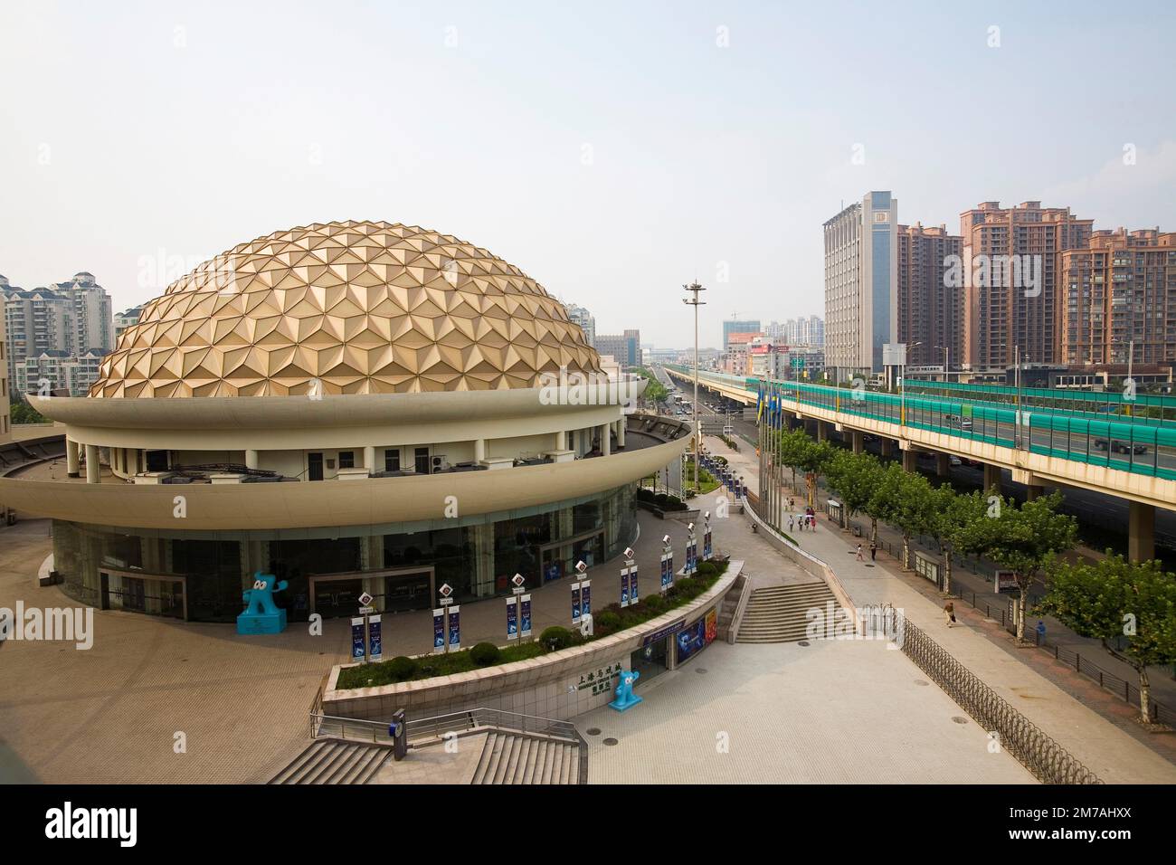 Circus world hi-res stock photography and images - Alamy