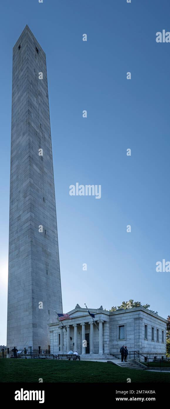 221 feet tall obelisk hi-res stock photography and images - Alamy