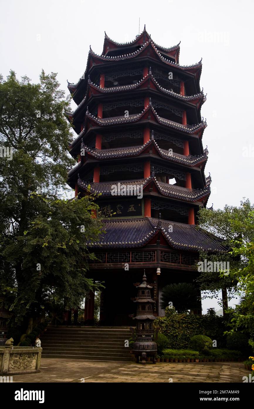 Fengdu ghost town Stock Photo - Alamy