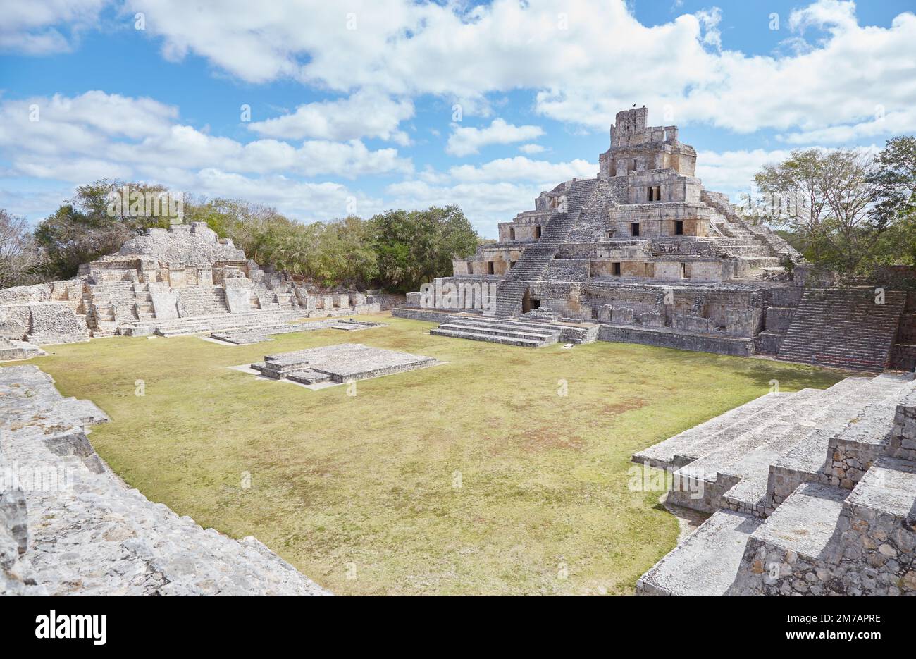 Edzna's Building of the Five Stories, of the Most Unique Mayan Pyramids ...