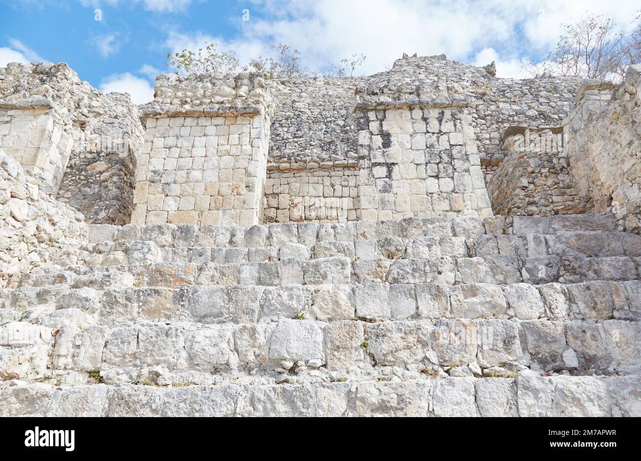 Edzna's Building of the Five Stories, of the Most Unique Mayan Pyramids ...