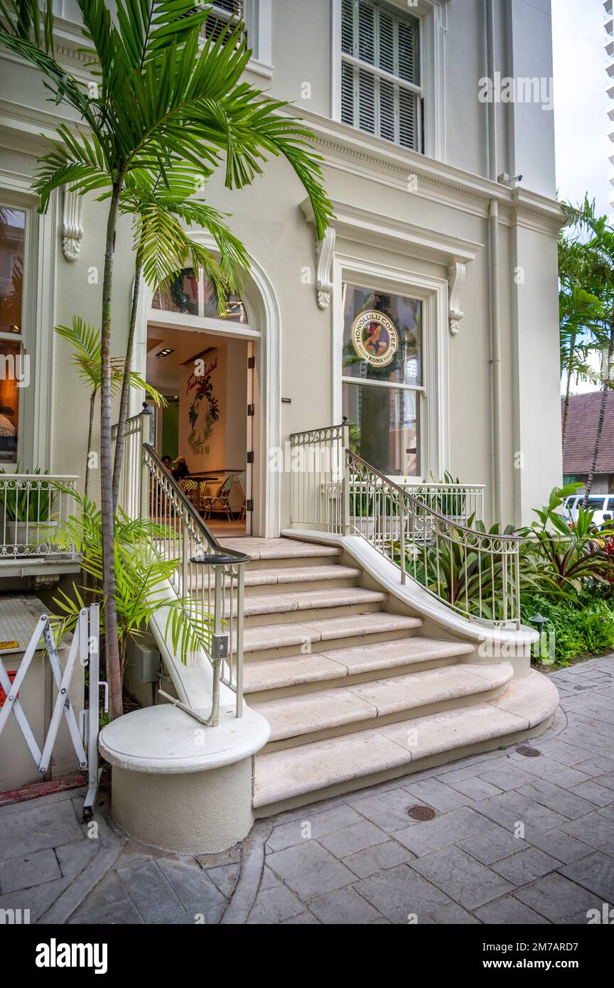 Honolulu, Hawaii - December 31, 2022: The Honolulu Coffee at the ...