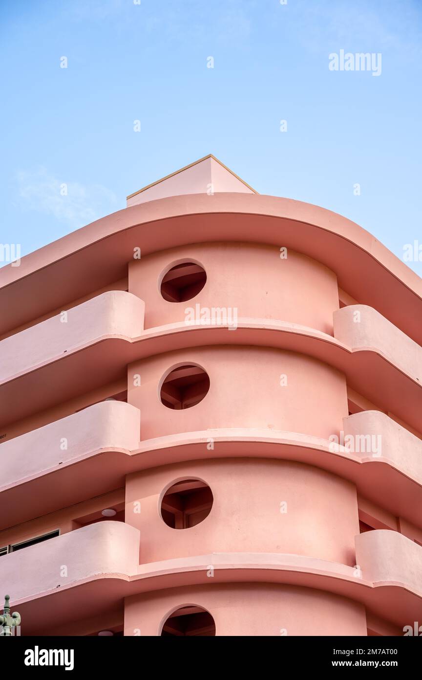 Honolulu, Hawaii - January 1, 2022: Exterior of a pink, retro art deco ...