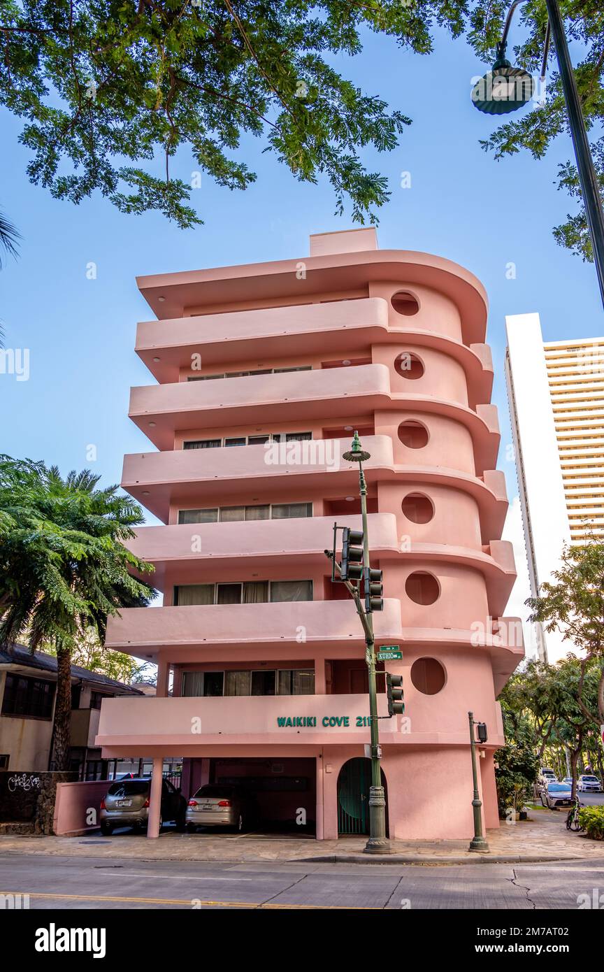 Honolulu, Hawaii - January 1, 2022: Exterior of a pink, retro art deco ...