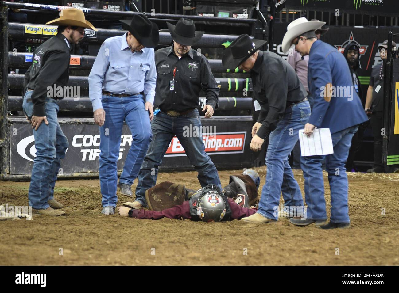 Professional Bull Rider Marcelo Procopio Pereira rides bull Pickle ...