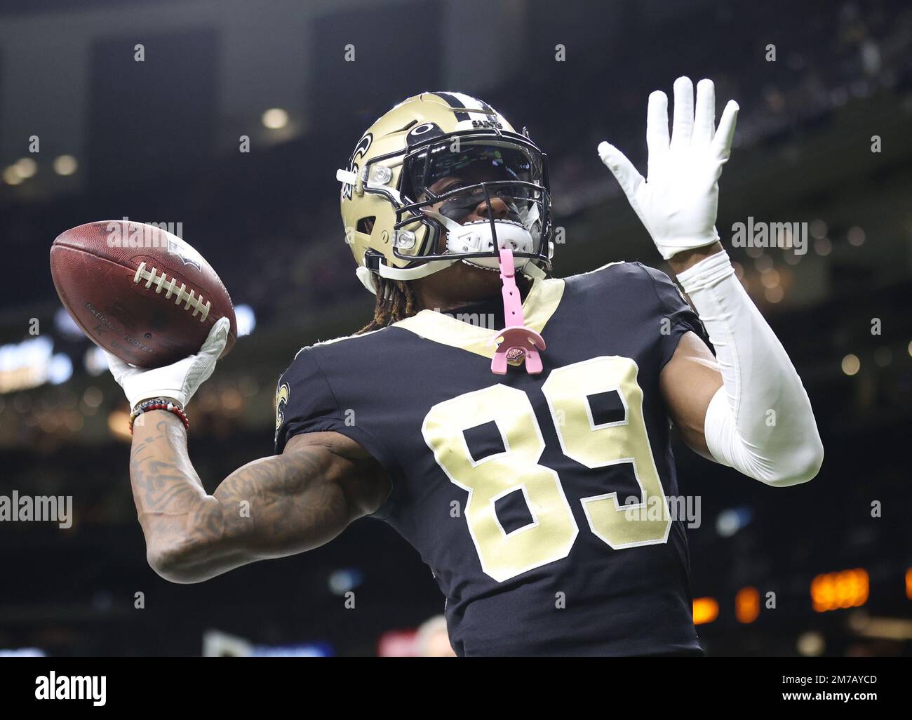 New Orleans Saints wide receiver Rashid Shaheed (89) throws a football ...