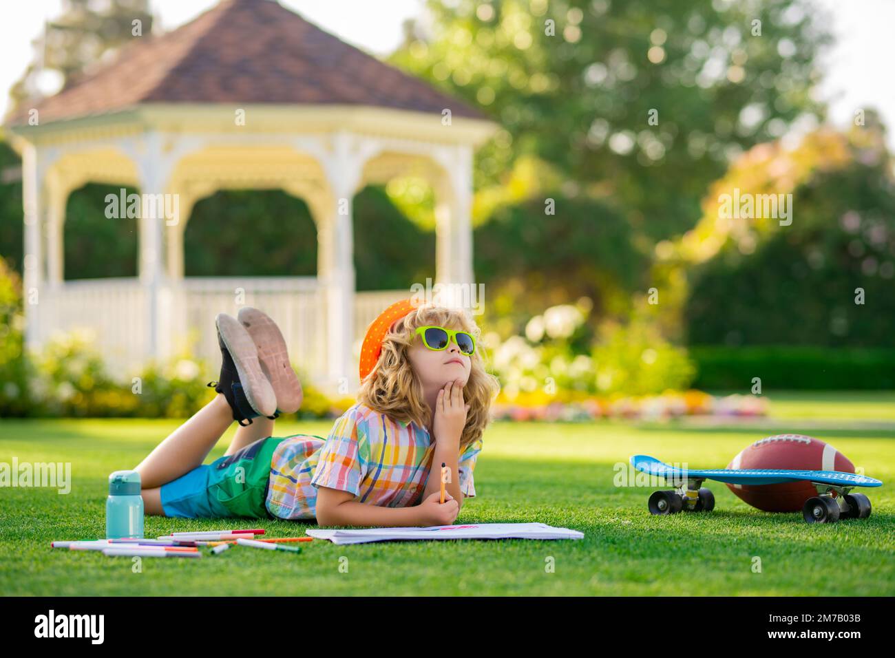 Kid painter draw on playground. Child artist, kids crafts. School kids ...