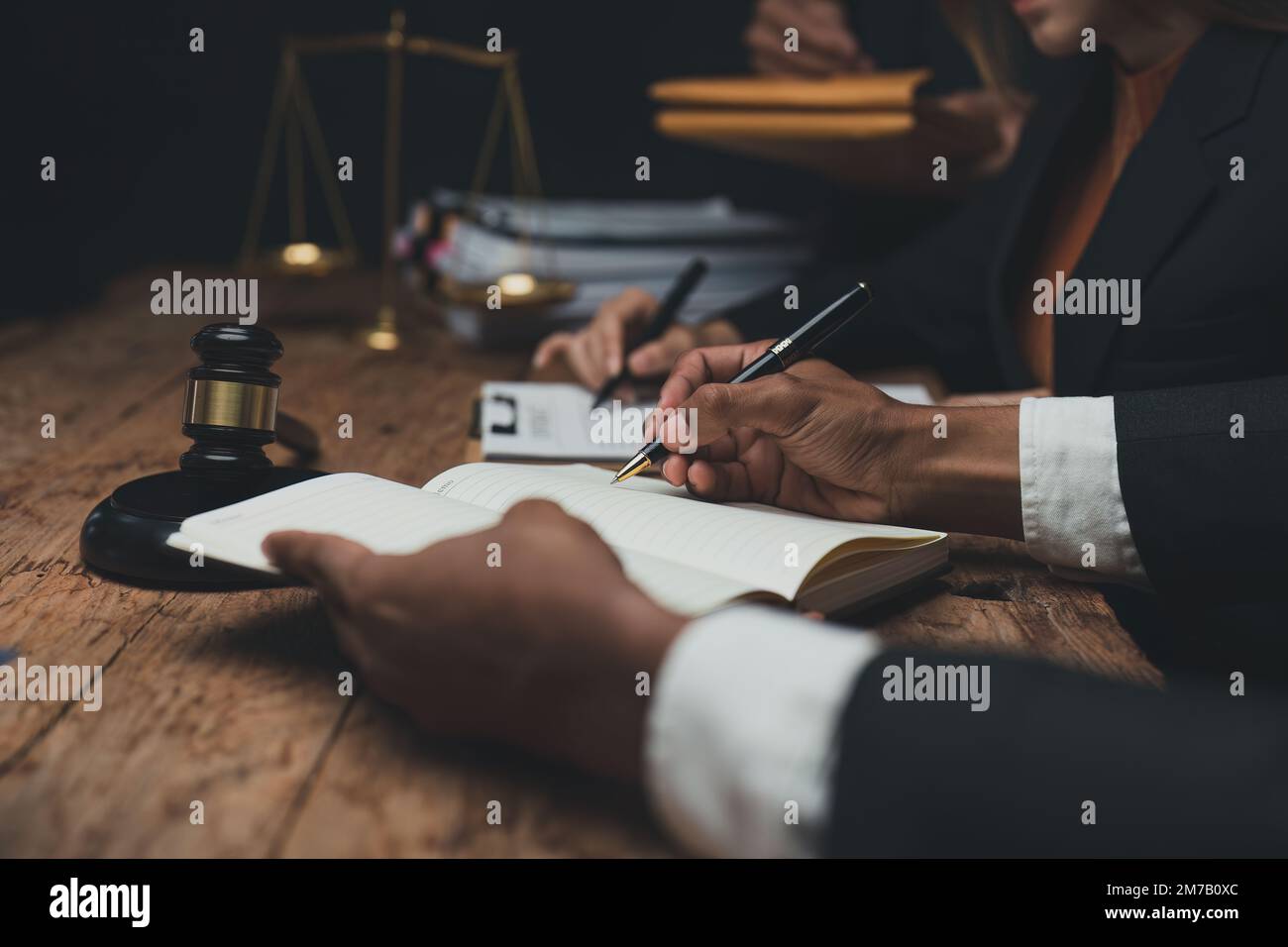 Professional contract hi-res stock photography and images - Alamy