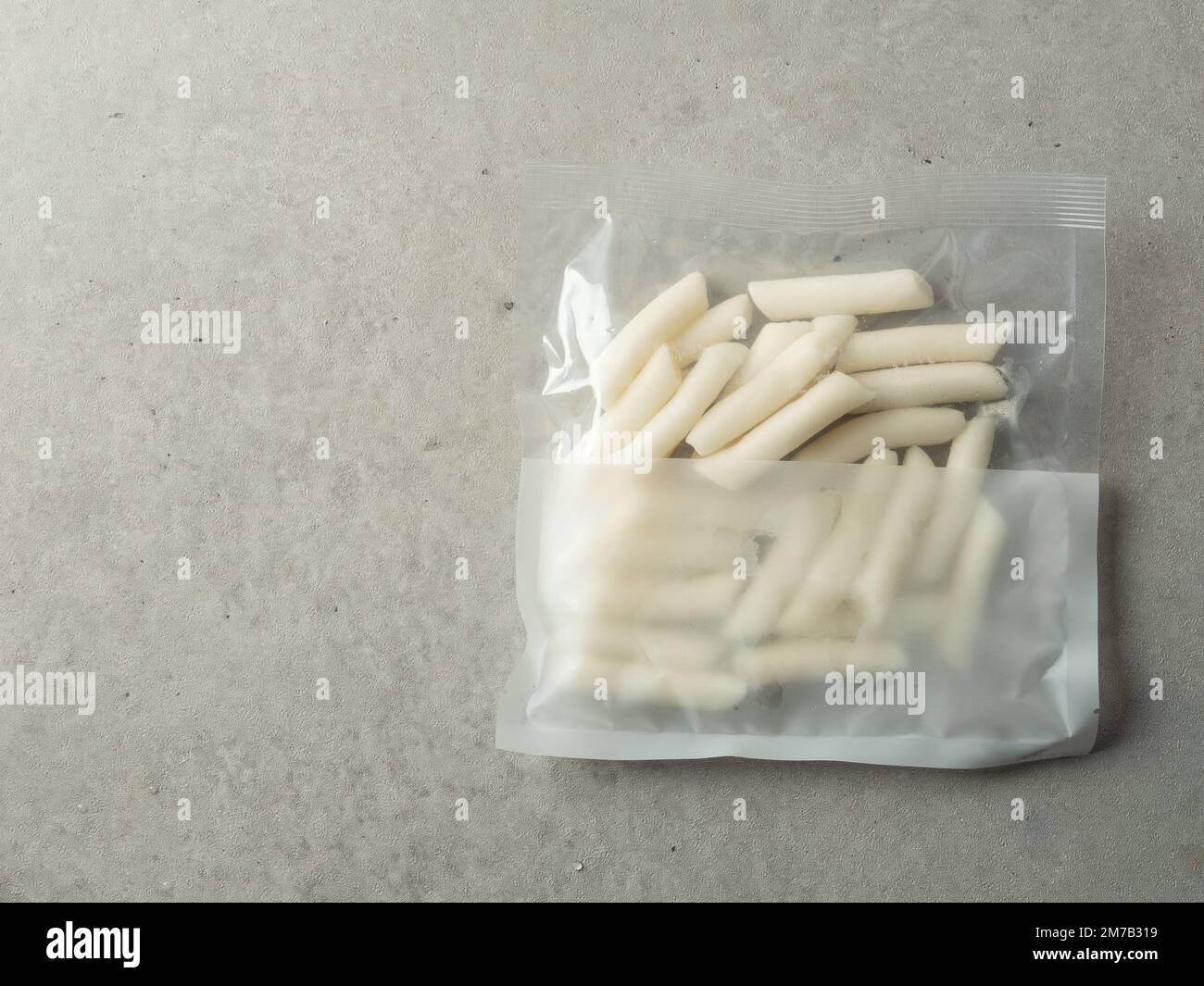 Vacuum-packed rice cakes, ingredients Stock Photo - Alamy