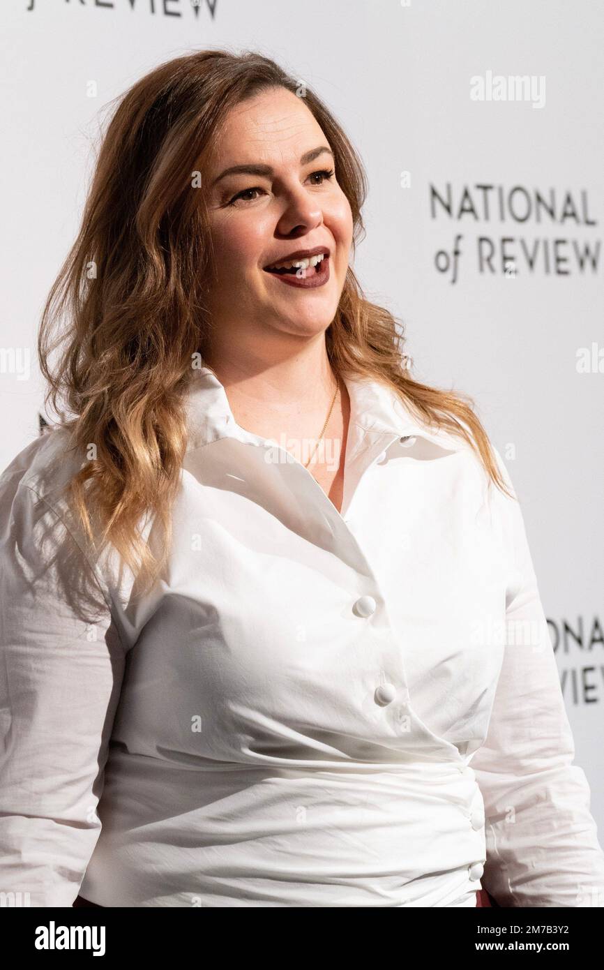 New York, NY, USA. 8th Jan, 2023. Amber Tamblyn at arrivals for The ...